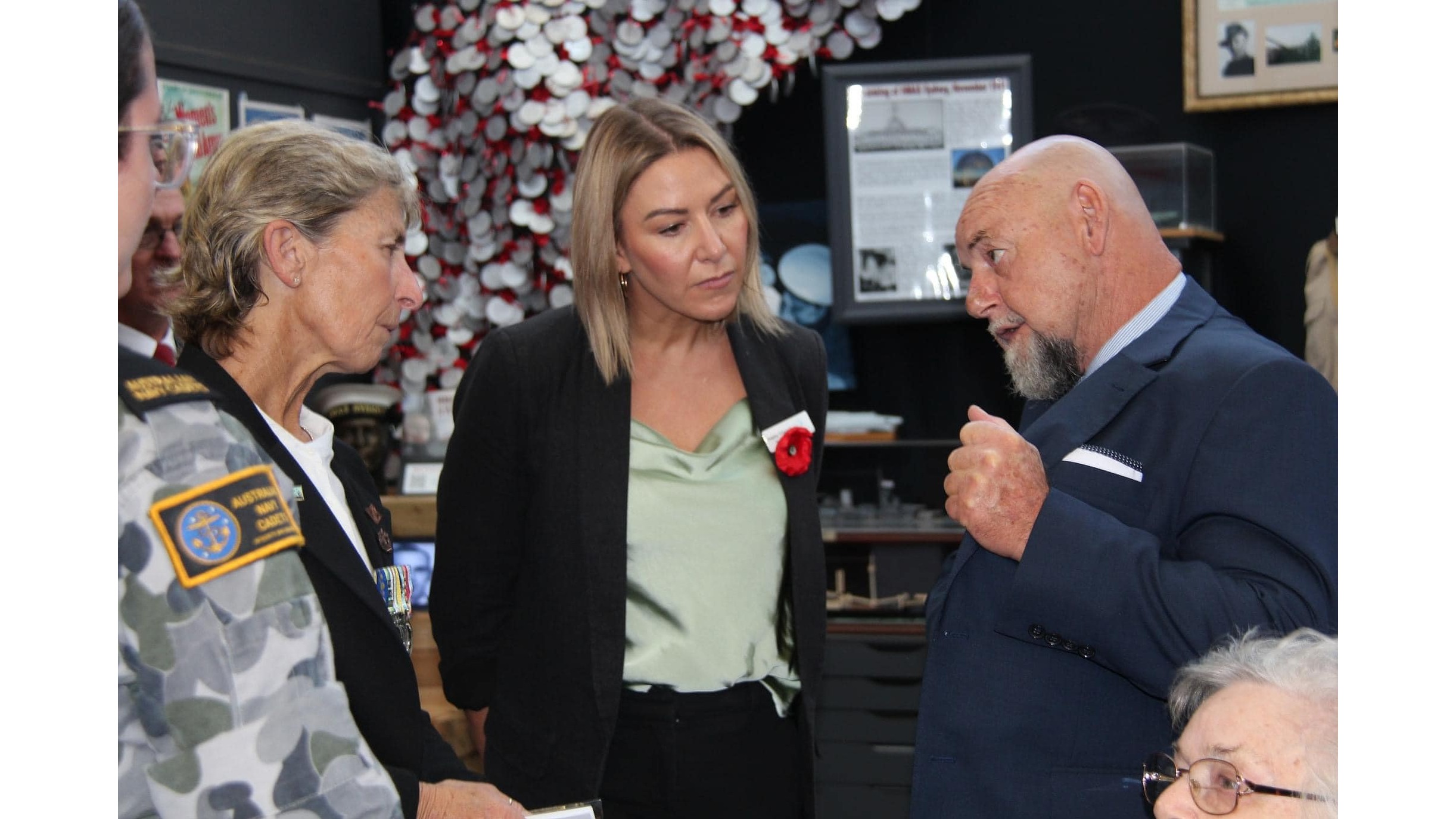 Hayley Edwards YOUR INDEPENDENT Voice for Rockingham