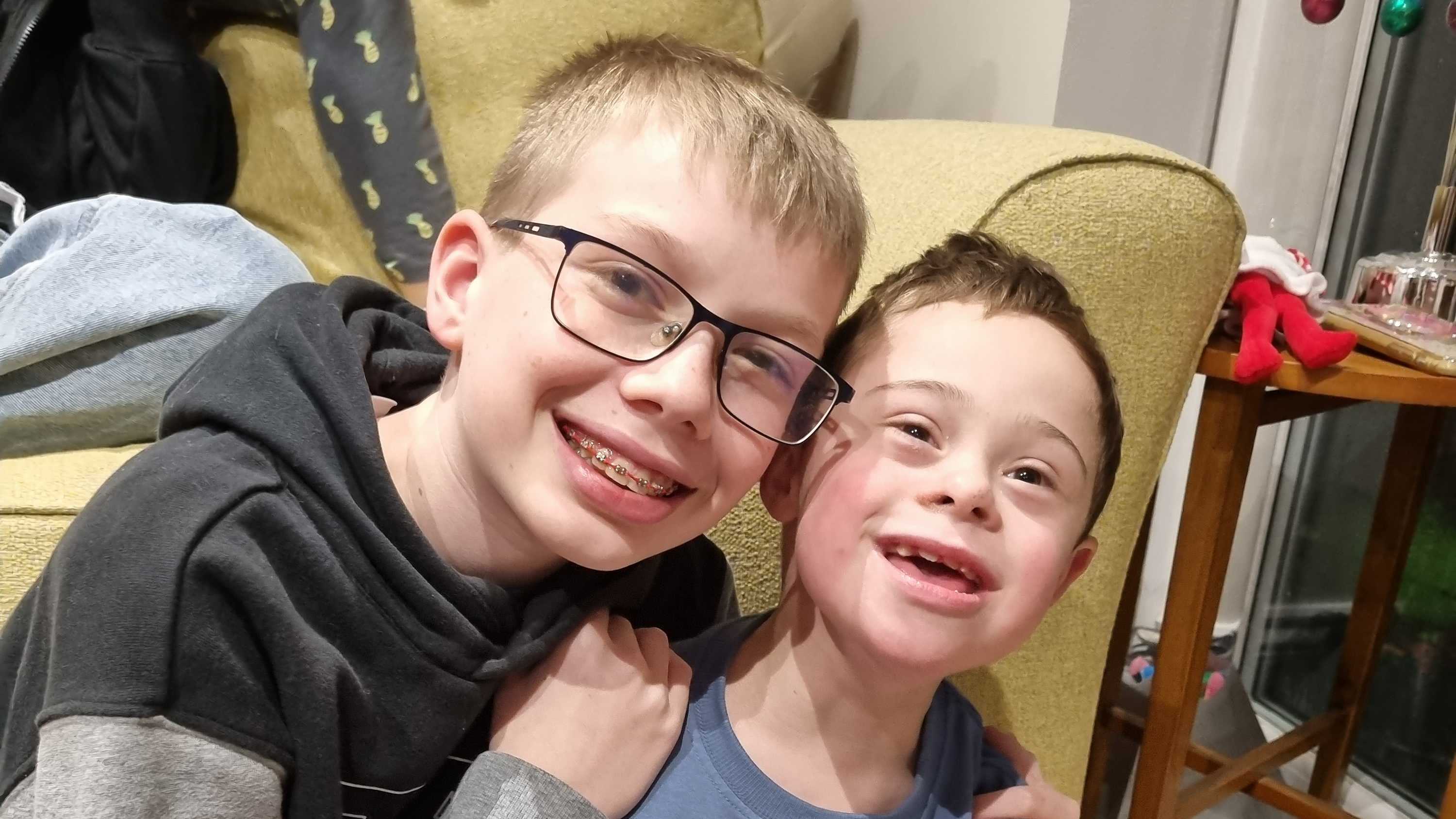 Chris at Oxenford Vet Surgery running for Down Syndrome QLD