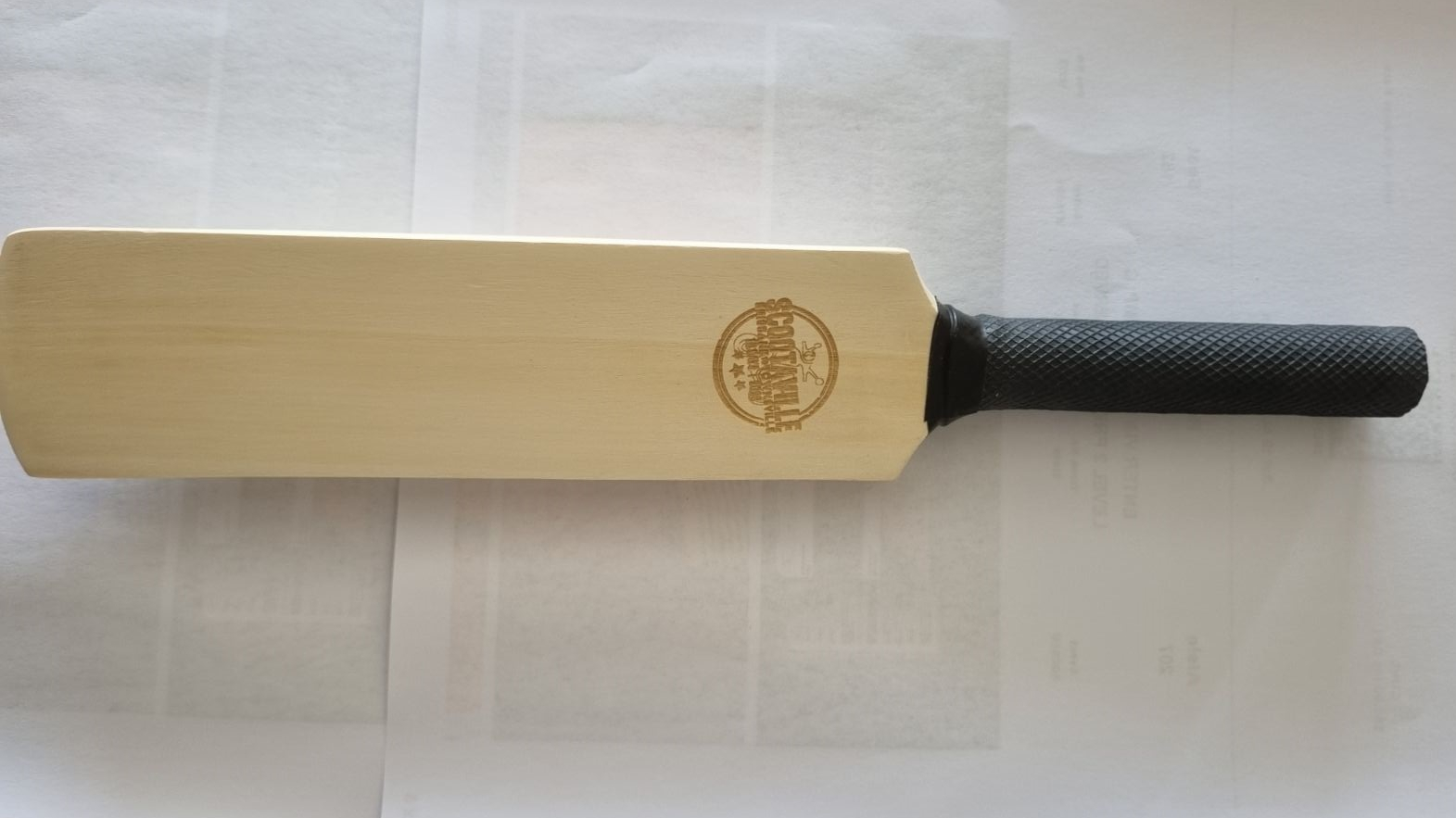 Radschool - Autographed Cricket bat