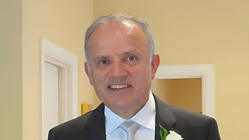 In memory of Dalmiro Bellio